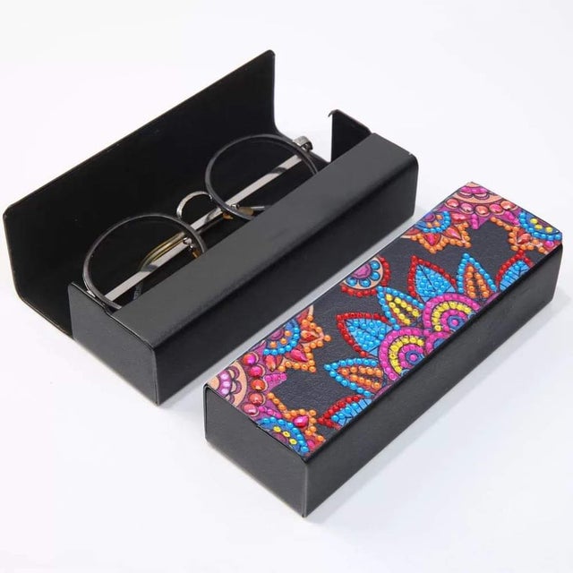 Glasses Case | Diamond Painting Depot